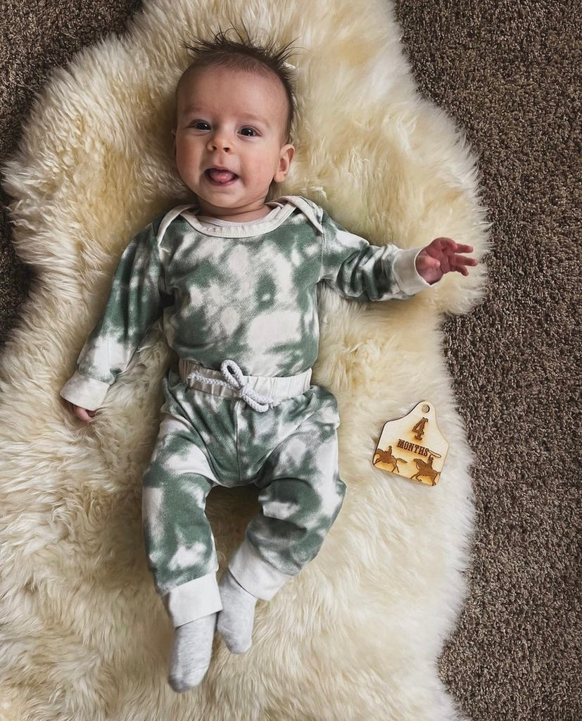 Bright Ivory Nursery Sheepskin– East Perry